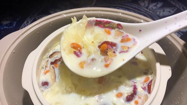 吃什么美容养颜_女人吃什么对皮肤好-第2张图片-山城妙识