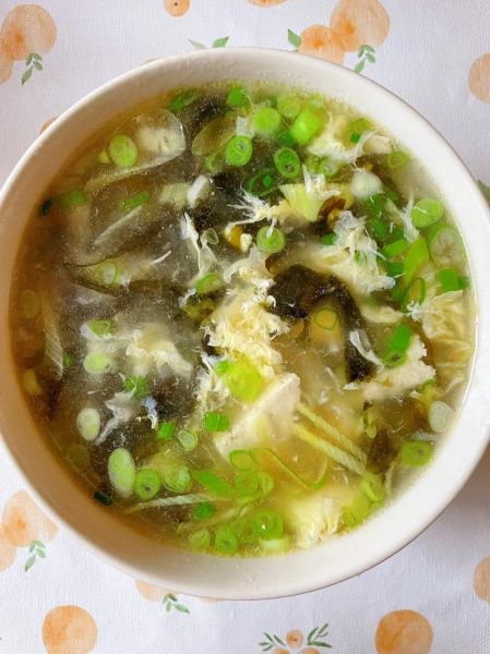 紫菜豆腐汤怎么做_紫菜豆腐汤的家常做法-第1张图片-山城妙识