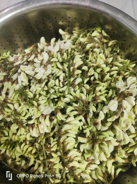 槐花麦饭蒸多久_槐花麦饭蒸多长时间-第1张图片-山城妙识 槐花麦饭蒸多久_槐花麦饭蒸多长时间-第1张图片-山城妙识