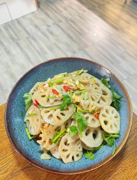 凉拌藕片怎么做比较脆_藕片焯水几分钟才脆-第1张图片-山城妙识 凉拌藕片怎么做比较脆_藕片焯水几分钟才脆-第1张图片-山城妙识