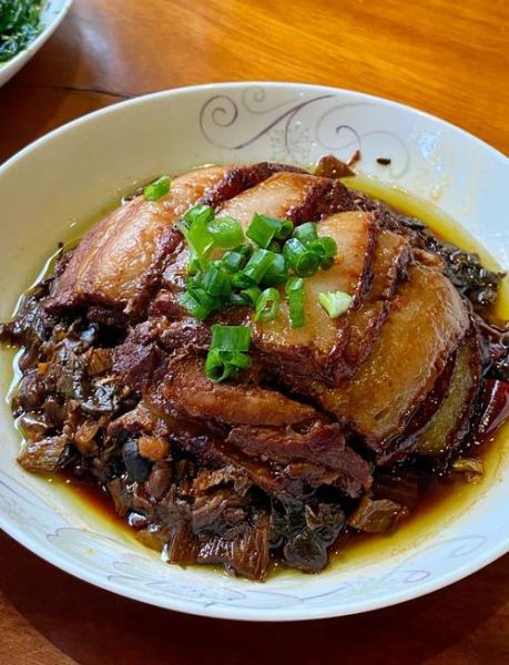 梅菜扣肉家常做法_梅菜扣肉怎么做最简单-第1张图片-山城妙识 梅菜扣肉家常做法_梅菜扣肉怎么做最简单-第1张图片-山城妙识