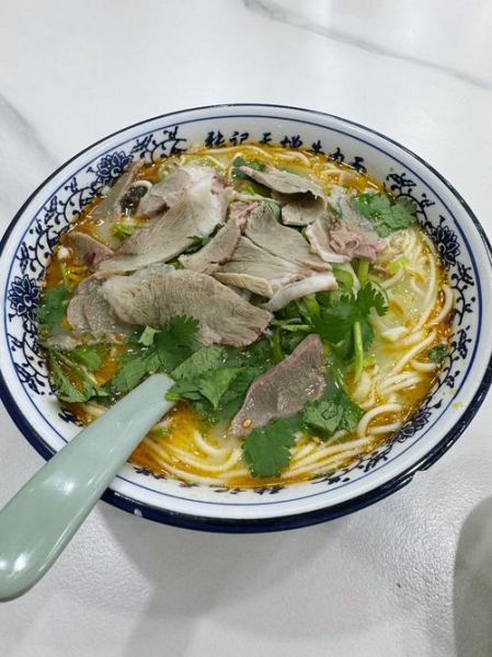 羊肉面怎么做好吃_家常羊肉面的做法大全-第1张图片-山城妙识