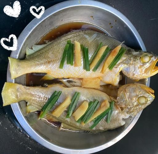 清蒸黄鱼怎么做才鲜嫩_清蒸黄鱼的家常做法-第1张图片-山城妙识