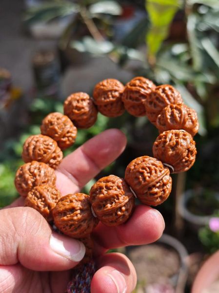 核桃文玩怎么盘_核桃文玩包浆多久变色-第3张图片-山城妙识