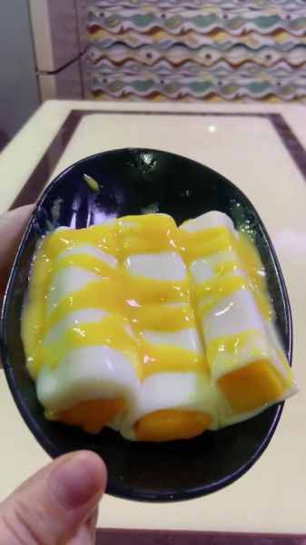 芒果肠粉怎么做_芒果肠粉需要蒸多久-第3张图片-山城妙识 芒果肠粉怎么做_芒果肠粉需要蒸多久-第3张图片-山城妙识