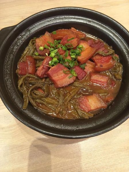 豆角炖肉怎么做_豆角炖肉最简单的家常做法-第1张图片-山城妙识