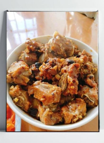 土豆蒸排骨怎么蒸才嫩_土豆蒸排骨的做法窍门-第3张图片-山城妙识