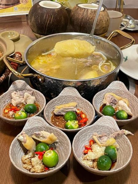 广州榴莲鸡煲怎么做_正宗榴莲鸡煲配方-第3张图片-山城妙识