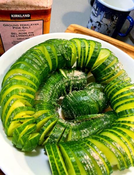 蓑衣黄瓜怎么切_蓑衣黄瓜腌制多久入味-第1张图片-山城妙识