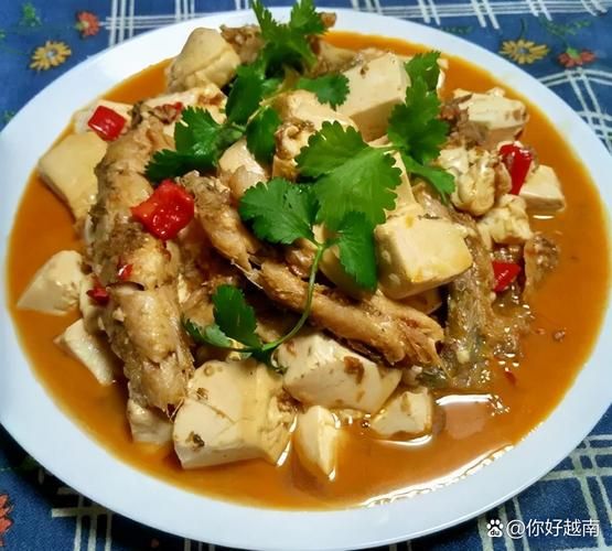 湘南鲶鱼炖豆腐怎么做_鲶鱼炖豆腐正宗做法-第1张图片-山城妙识 湘南鲶鱼炖豆腐怎么做_鲶鱼炖豆腐正宗做法-第1张图片-山城妙识