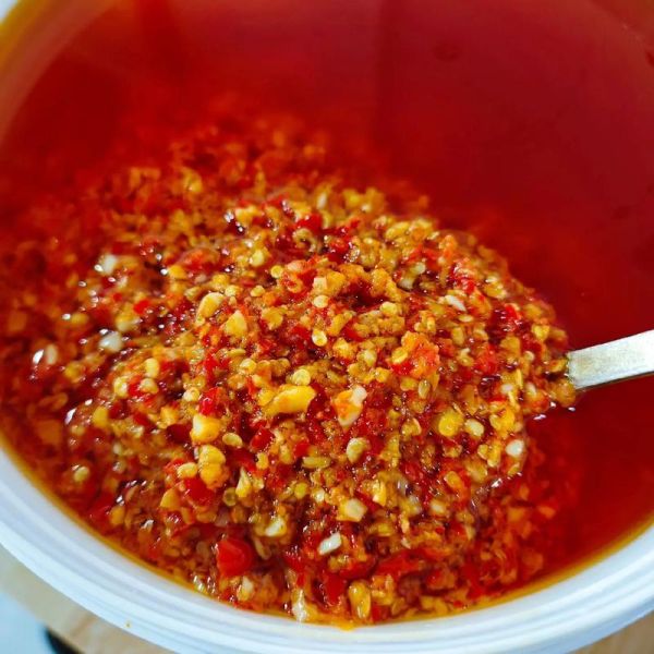 蒜蓉辣椒酱怎么腌制_蒜蓉辣椒酱腌制配方-第3张图片-山城妙识