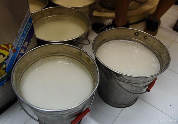 肠粉专用粉米浆怎么调_肠粉米浆比例是多少-第1张图片-山城妙识