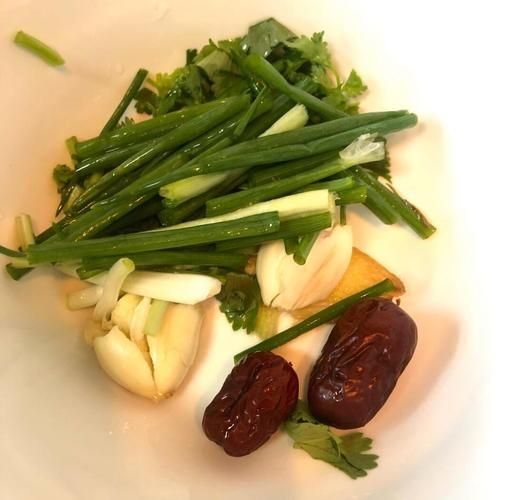 产妇黑鱼汤怎么做_黑鱼汤下奶做法-第2张图片-山城妙识