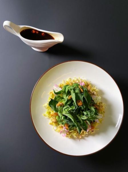 花开富贵菜怎么摆盘_花开富贵菜摆盘技巧-第3张图片-山城妙识 花开富贵菜怎么摆盘_花开富贵菜摆盘技巧-第3张图片-山城妙识