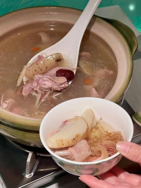 天麻炖鸡汤的做法大全_天麻炖鸡汤的功效与禁忌-第3张图片-山城妙识 天麻炖鸡汤的做法大全_天麻炖鸡汤的功效与禁忌-第3张图片-山城妙识