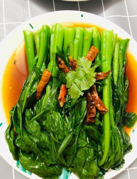 广东菜心怎么炒好吃_广东菜心焯水几分钟-第1张图片-山城妙识 广东菜心怎么炒好吃_广东菜心焯水几分钟-第1张图片-山城妙识