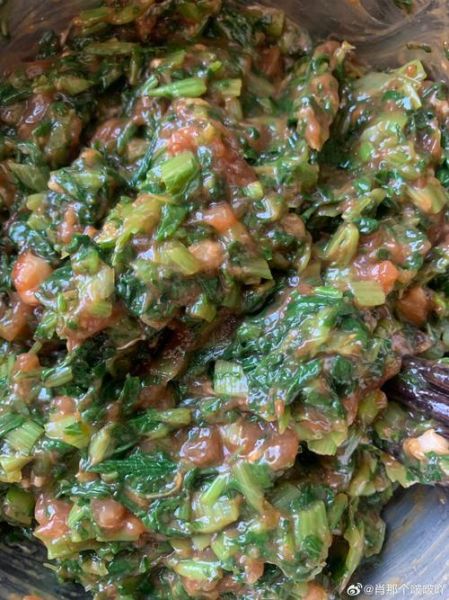 小白菜馅饺子怎么调馅好吃_小白菜饺子馅要不要焯水-第3张图片-山城妙识