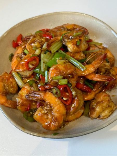 红烧基围虾怎么做_红烧基围虾用焯水吗-第1张图片-山城妙识