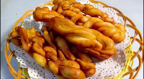 脆麻花怎么做_正宗做法配方比例-第1张图片-山城妙识