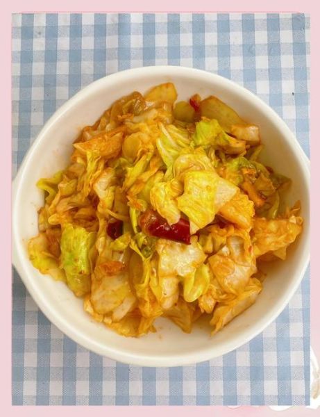 怎样炒圆白菜最好吃_圆白菜怎么炒脆嫩不出水-第1张图片-山城妙识