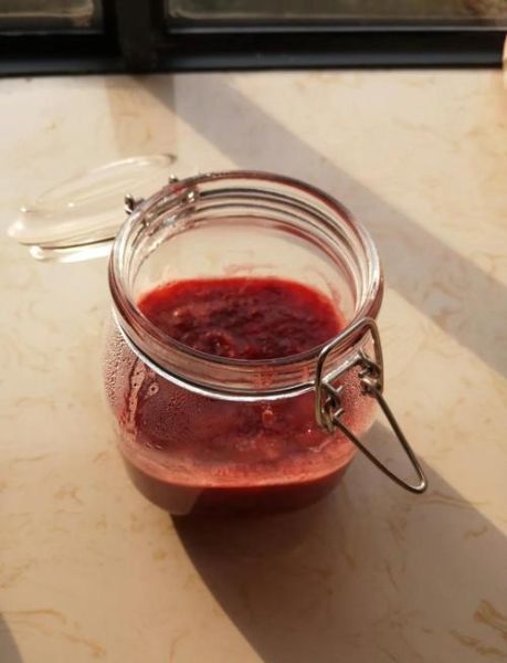 草莓果酱怎么做_草莓果酱能保存多久-第1张图片-山城妙识 草莓果酱怎么做_草莓果酱能保存多久-第1张图片-山城妙识