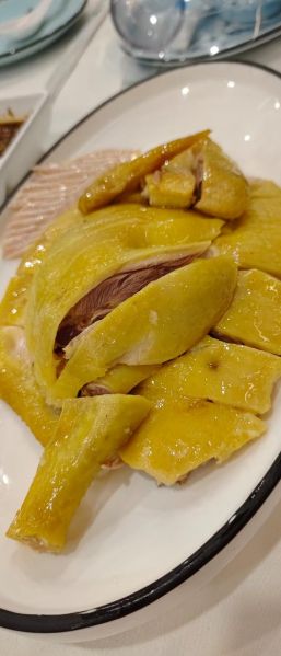 白斩鸡正宗做法步骤_白斩鸡怎么煮才嫩-第1张图片-山城妙识 白斩鸡正宗做法步骤_白斩鸡怎么煮才嫩-第1张图片-山城妙识