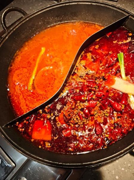 重庆美食有哪些_重庆火锅为什么这么辣-第3张图片-山城妙识