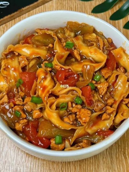 茄子焖面条怎么做_茄子焖面家常做法-第3张图片-山城妙识 茄子焖面条怎么做_茄子焖面家常做法-第3张图片-山城妙识