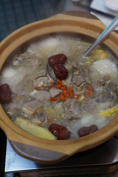 羊肉火锅汤底怎么做_羊肉火锅汤底去腥窍门-第1张图片-山城妙识