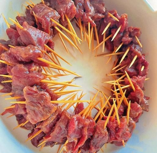牙签牛肉选哪里的牛肉_牙签牛肉用什么部位最好-第2张图片-山城妙识