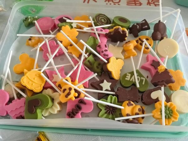 巧克力是怎么制作的_手工巧克力制作步骤-第2张图片-山城妙识 巧克力是怎么制作的_手工巧克力制作步骤-第2张图片-山城妙识