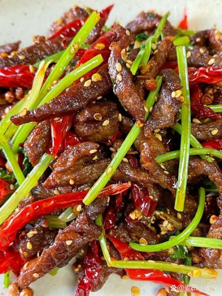 干煸牛肉丝怎么做才嫩_干煸牛肉丝用哪个部位最好-第2张图片-山城妙识