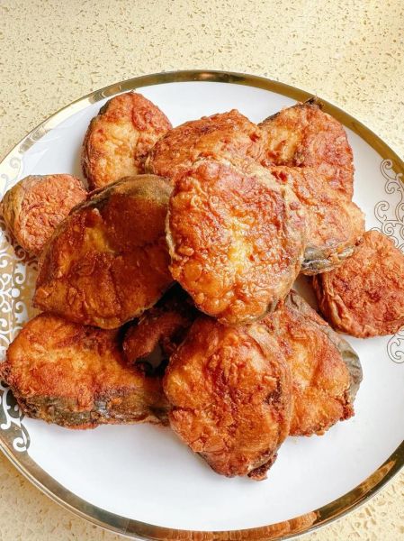 炸鲅鱼块怎么做酥脆好吃_炸鲅鱼块不腥的秘诀-第2张图片-山城妙识