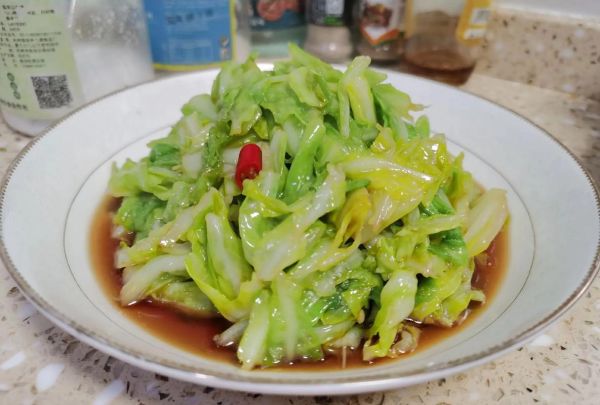 卷心菜怎么炒好吃_家常做法-第1张图片-山城妙识