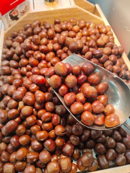 家庭版糖炒板栗怎么做_糖炒板栗需要焯水吗-第3张图片-山城妙识