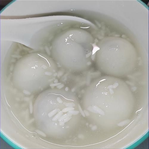 糊汤米酒汤圆怎么做_糊汤米酒汤圆的做法窍门-第2张图片-山城妙识