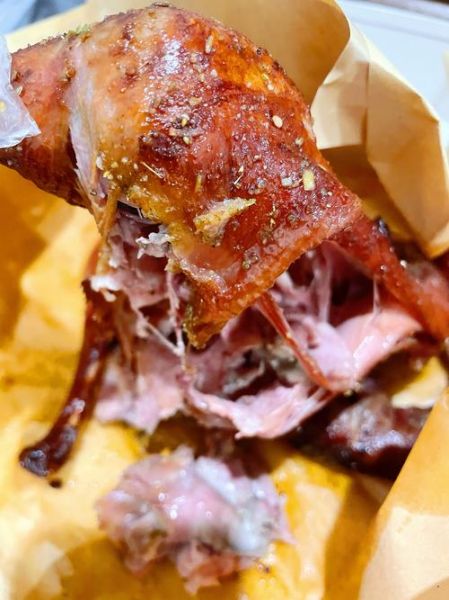 手撕烤鸭哪里学_手撕烤鸭加盟多少钱-第1张图片-山城妙识