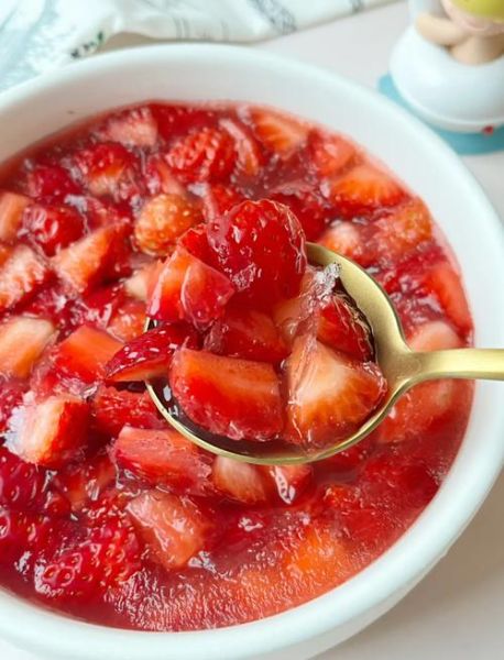 草莓冰沙怎么做_草莓冰沙怎么做好吃-第1张图片-山城妙识