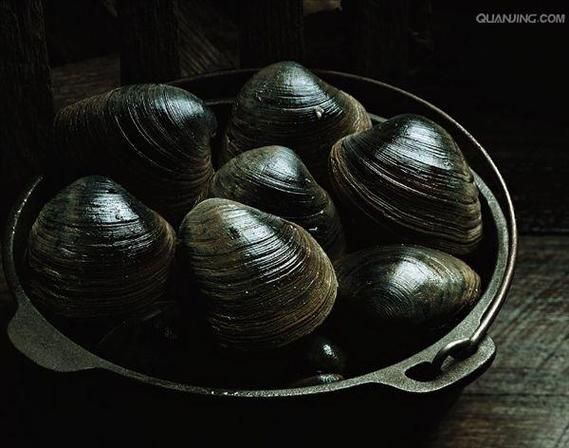 蛤蜊肚子里黑色的要挤出来吗_黑色部位能不能吃-第1张图片-山城妙识