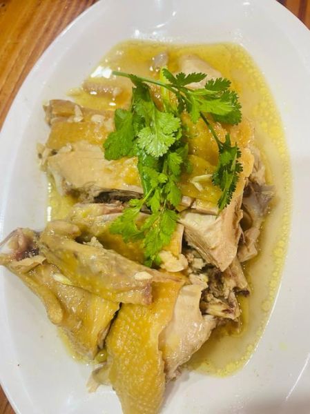 盐水鸡怎么做好吃_盐水鸡的做法视频-第1张图片-山城妙识