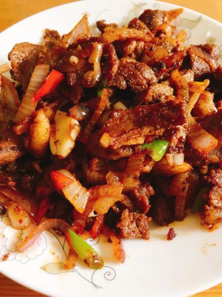 炒烤肉怎么炒才嫩_炒烤肉用什么肉最好-第3张图片-山城妙识