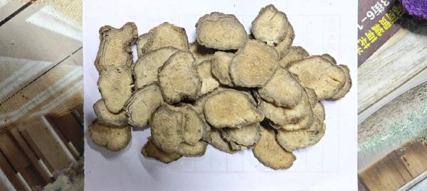 川牛膝和怀牛膝的区别_如何辨别真假川牛膝-第1张图片-山城妙识 川牛膝和怀牛膝的区别_如何辨别真假川牛膝-第1张图片-山城妙识