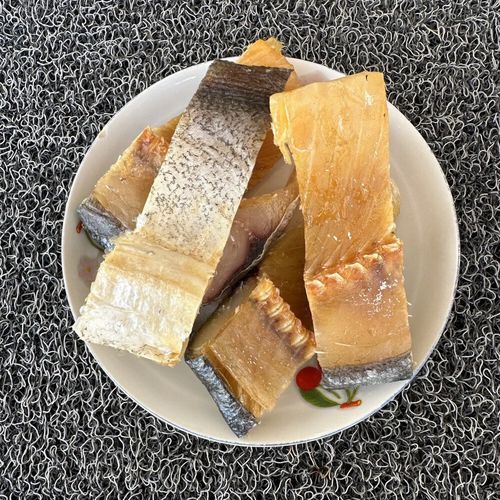 晒腊鱼怎么做_腊鱼晒多久才够干-第1张图片-山城妙识