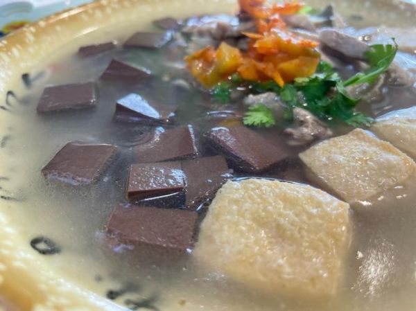 鸭血粉丝汤发源地在哪_正宗做法揭秘-第2张图片-山城妙识