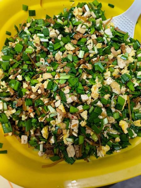 韭菜鸡蛋包子馅怎么做_韭菜鸡蛋包子馅怎么调才香-第1张图片-山城妙识