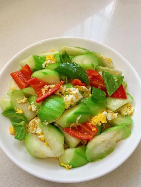 丝瓜和什么一起炒好吃_丝瓜炒蛋怎么做好吃-第1张图片-山城妙识 丝瓜和什么一起炒好吃_丝瓜炒蛋怎么做好吃-第1张图片-山城妙识