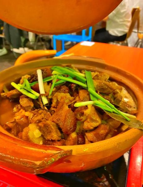 广式羊肉煲怎么做_正宗广式羊肉煲做法-第1张图片-山城妙识