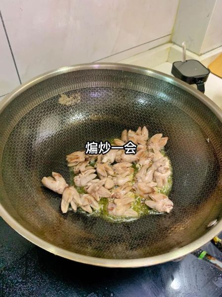 爆炒鸡心怎么做_爆炒鸡心焯水几分钟-第3张图片-山城妙识
