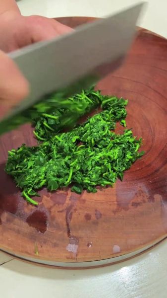 苜蓿怎么吃_苜蓿芽怎么凉拌好吃-第3张图片-山城妙识