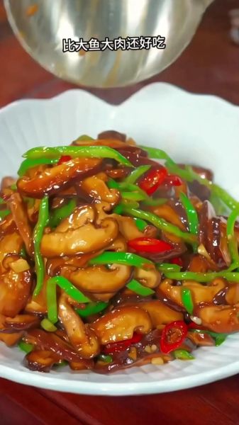 香菇炒什么好吃又营养窍门_香菇炒肉还是炒蛋更营养-第3张图片-山城妙识